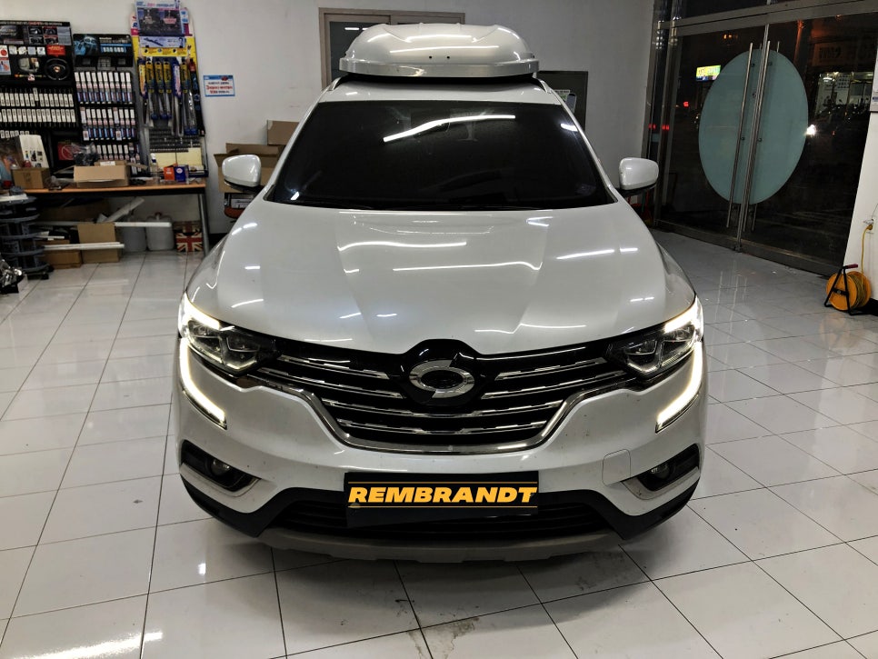 QM6 데이라이트끄기!테일램프끄기!스위치로 손쉽게-!렘브란트튜닝 : 네이버 블로그