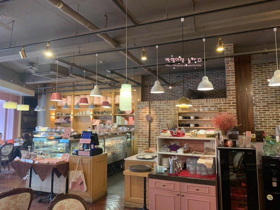 베이커리 기욤 청담점 압구정로데오 기욤 빵집 청담 기욤카페 압구정 청담 분위기좋은 베이커리 카페 네이버 블로그