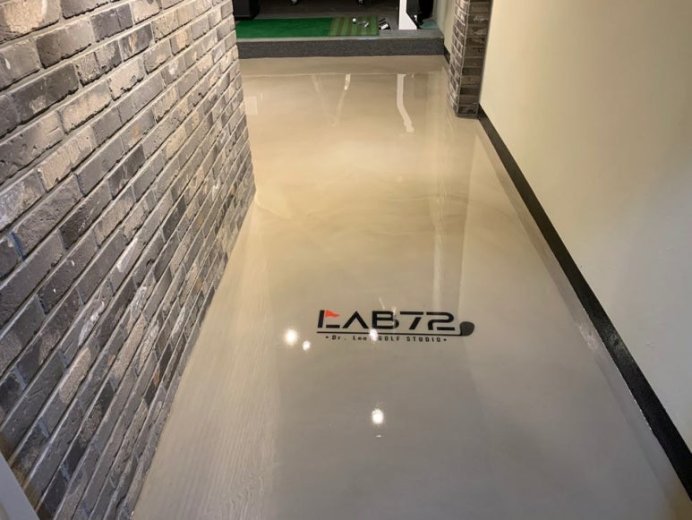 스크린 골프연습장 바닥인테리어 20평 에폭시라이닝 고급스러운 빈티지 에폭시바닥시공 가격 노블콘 네이버 블로그