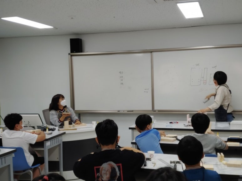 꽃길목공방새롬초등학교 목공체험 출강 세종목공방 세종시공방 세종시목공방 고운동 목공방 공주공방 청주공방 세종공방 네이버 블로그