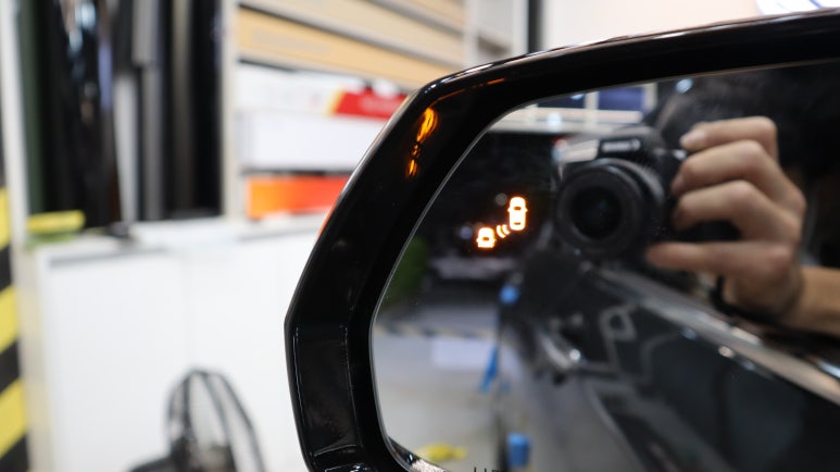 제네시스 G80 순정 후측방 경보 시스템(BSD) 시공 : 네이버 블로그