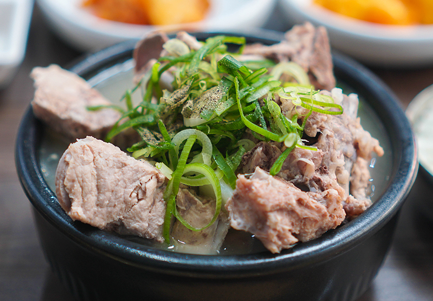 40년 전통 영주 맛집, 명동감자탕 (백종원 3대천왕 거기!) : 네이버 블로그