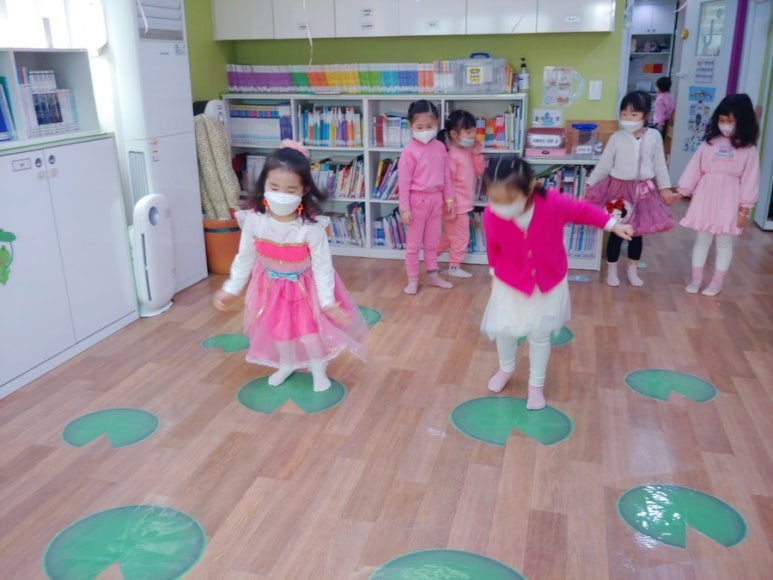 4월2일 어린이집 핑크데이 네이버 블로그