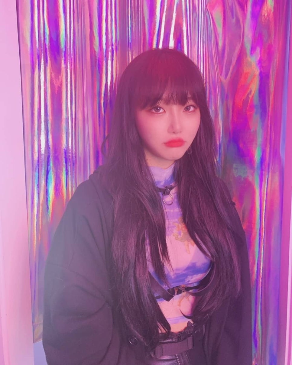 맥심 커버걸 수련수련 인스타 E컵 거유 글래머 97년생 트위치 여캠 화보 Bj 노출 귀칼 미츠리 코스프레 몸매 미팅을하러