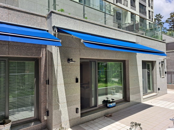 〔어닝가격 서울어닝 서울접이식어닝〕 서울시 서대문구 북아현동 아파트 테라스 접이식어닝 설치 네이버 블로그
