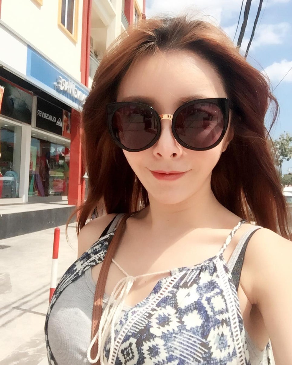 박초현 비키니 레이싱모델 배우 신장 몸무게 남친 출연작 프로필 나무위키 84년생 노출 화보 움짤 뒤태 몸매 덥다학하악