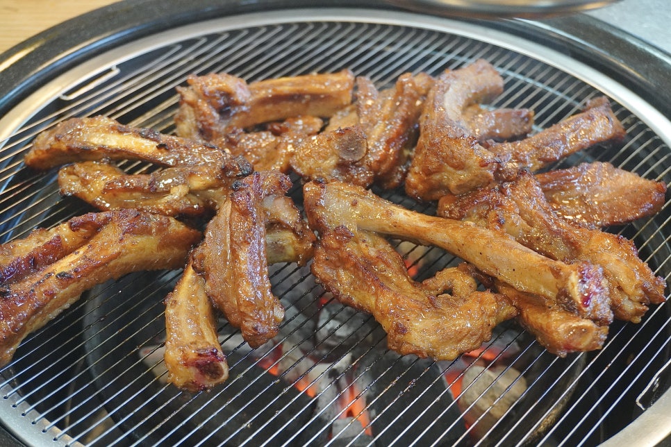 송도유원지 맛집 솔청청: 등갈비, 김치찌개 : 네이버 블로그