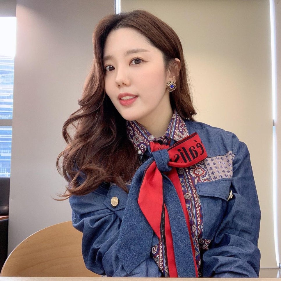 최정아 미녀기자 나이 인스타 학력 남편 대학 스포츠월드 기자홈 풍문쇼 Mbn뉴스파이터 용감한기자들 사생활 일상룩 패션 립스틱이