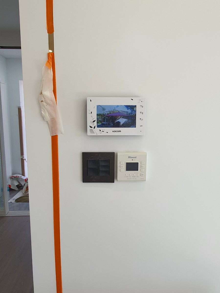 비디오폰1개로 초인종2개,문열림을 제어하고 싶다면 코콤KCV-376 : 네이버 블로그