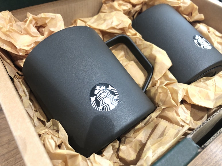 감성 캠핑 컵으로 유명한 스타벅스 “SS 블랙 데비 머그 414ml” 재입고 되었네요. : 네이버 블로그