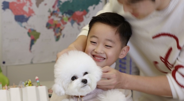 '편스토랑' 김재원 아들 이준, 강아지 돌보기 포착…'귀요미X귀요미' : 네이버 블로그