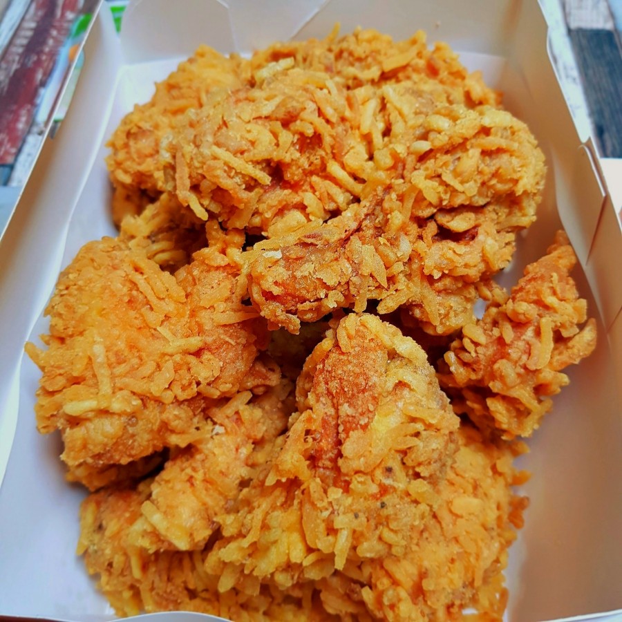 Bhc 따끈따끈 신상 포테킹 후라이드 치킨and뿌링클치즈볼 내돈내산 시식해본 후기 네이버 블로그
