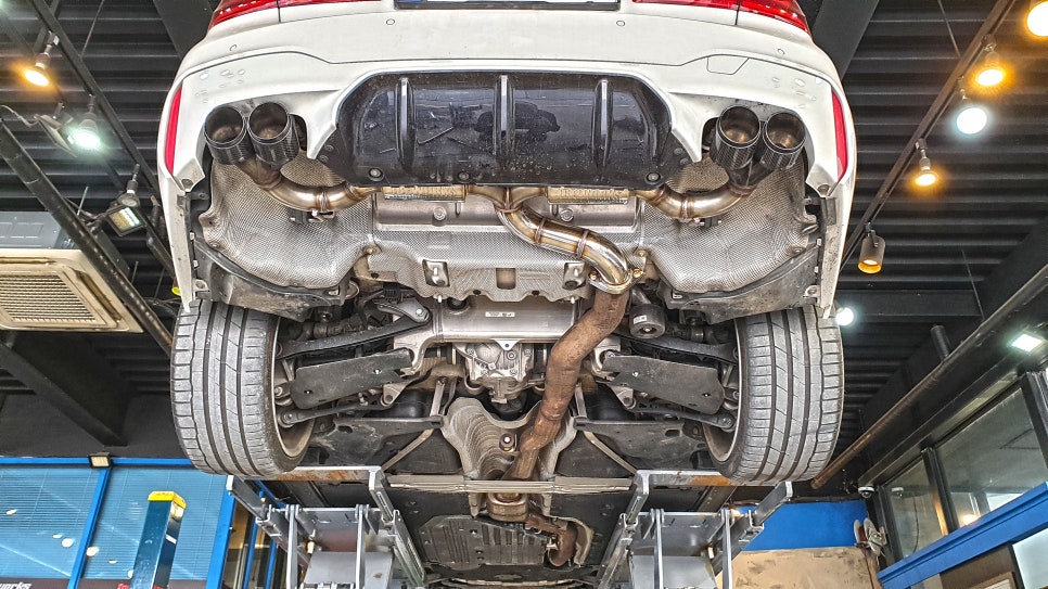 전주 BMW G30 530i 배기 튜닝 중통 + 커스텀 엔드 머플러 작업기. : 네이버 블로그