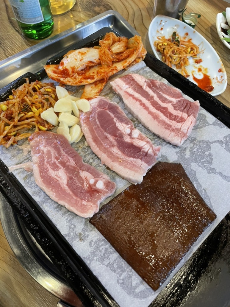 유플언니오늘뭐먹지 경기도 이천 건방진돼지 이천삼겹살맛집 이천막창맛집 이천고깃집 이천존맛 관고동맛집