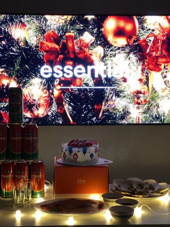 [수원맛집]에트르 : 크리스마스 딸기쉬폰케이크 2호 후기 : 네이버 블로그