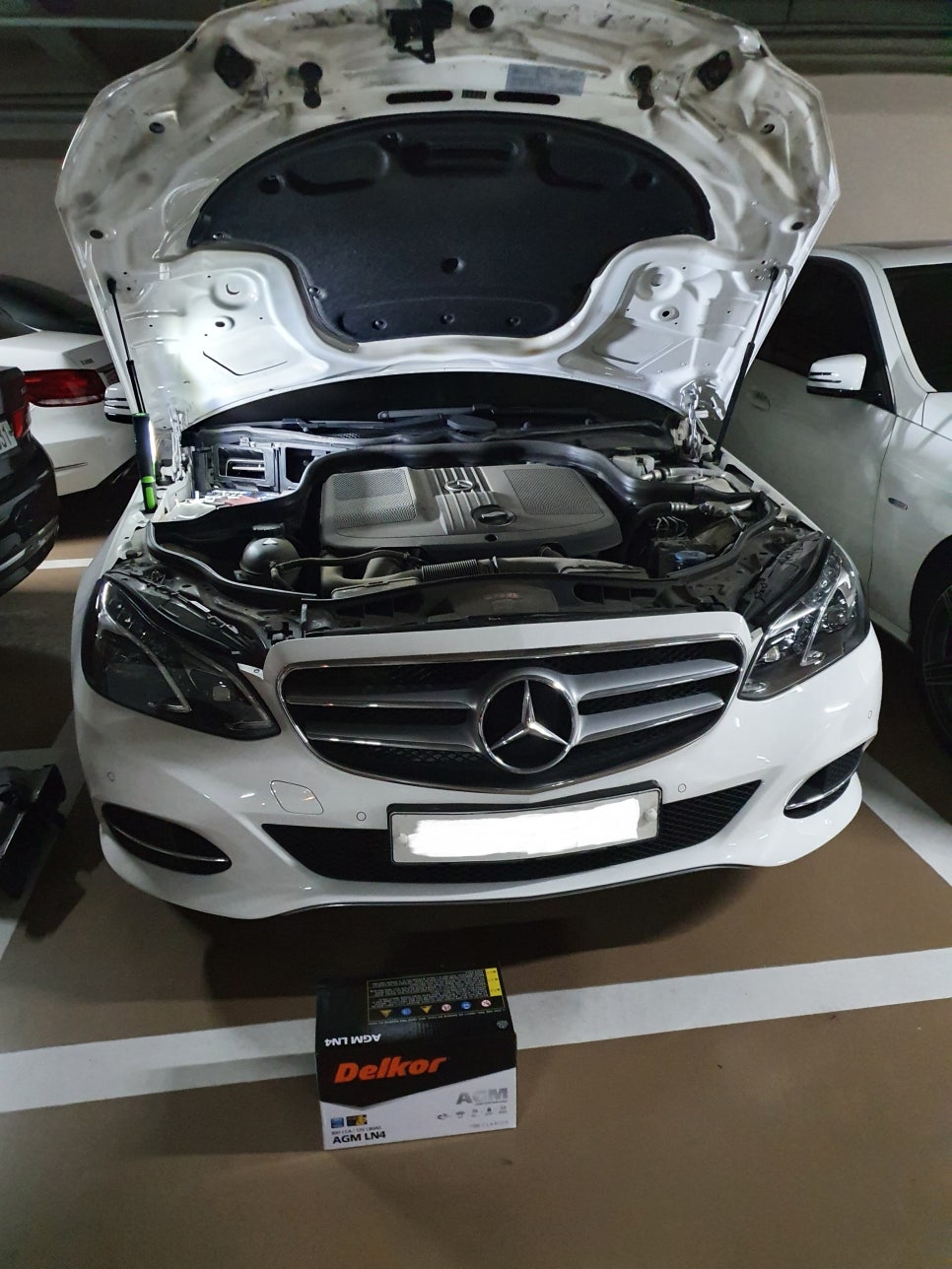 목감 출장 배터리 벤츠 e300 w212 보조 밧데리 교환 가격 : 네이버 블로그