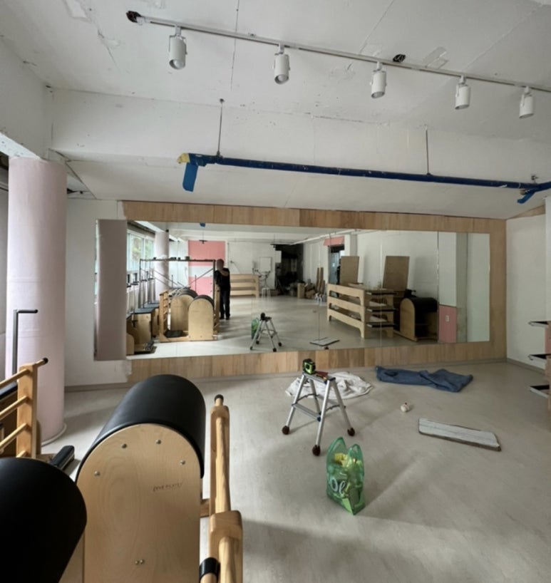 부산 김해 필라테스 대형 거울 제작 필라테스 센터 헬스장 연습실 대형 전신거울 시공 전문 업체 네이버 블로그