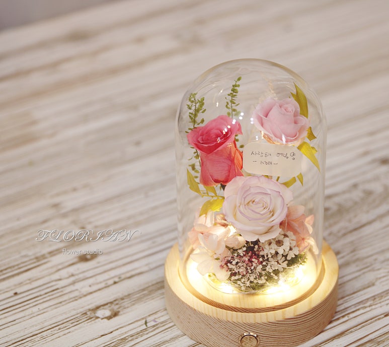 프리저브드플라워 Led 유리돔 장미 Led 유리돔 꽃다발 만들기 원데이 수업 수강생 작품 인천 프리저브드플라워 공방