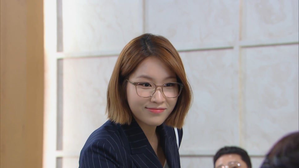 [스타패션] 공다임 KBS2 황금가면 53회 속 안경 패션 정보 : 네이버 블로그