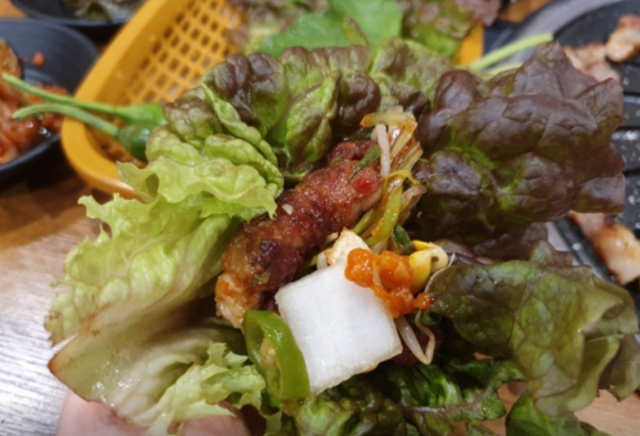 매탄동맛집을 알아보신다면 이층고깃집 수원영통점 추천해요 네이버 블로그