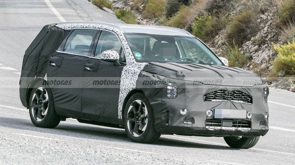 EV9 아니야? 기아 쏘렌토 MQ4 페이스리프트 스파이샷, 출시일 : 네이버 블로그