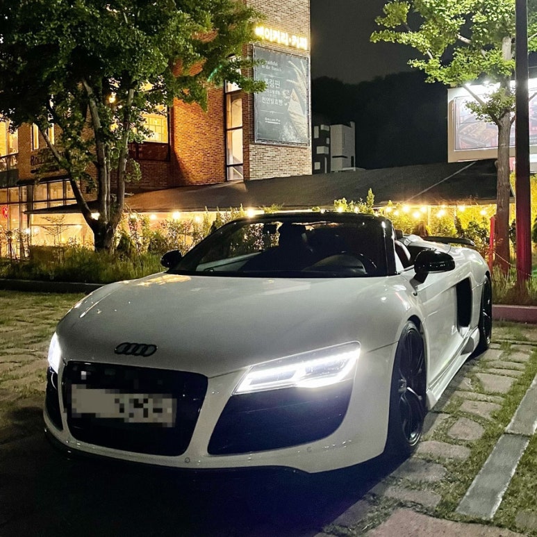 왓츠 인 마이카 : 아우디 R8 스파이더 실제 오너 후기 : 네이버 블로그