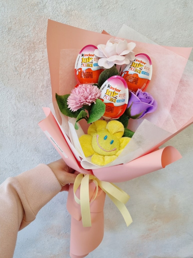 대전 킨더조이꽃다발 퐁퐁인형꽃다발 비누꽃다발 콩쿨 발표회 어린이 꽃다발 도안동꽃집 원신흥동꽃집 테라플라워 네이버 블로그