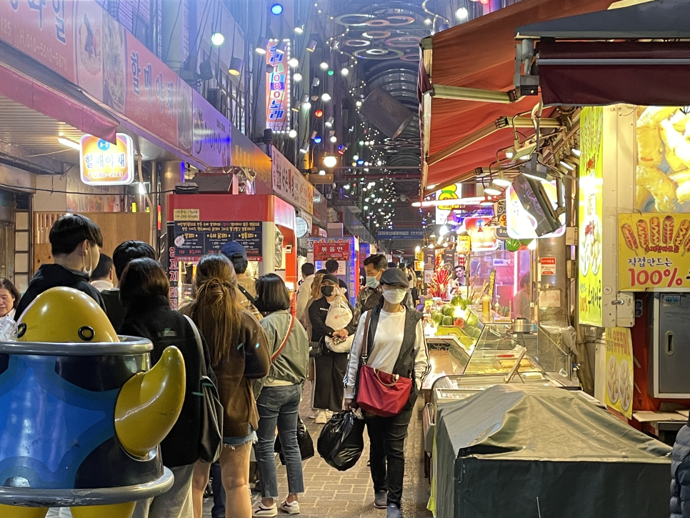 부산 최초 야시장 부평깡통야시장에서 먹부림하고 왔어요 부산데이트 부산여행 부평깡통시장 국제시장 네이버 블로그