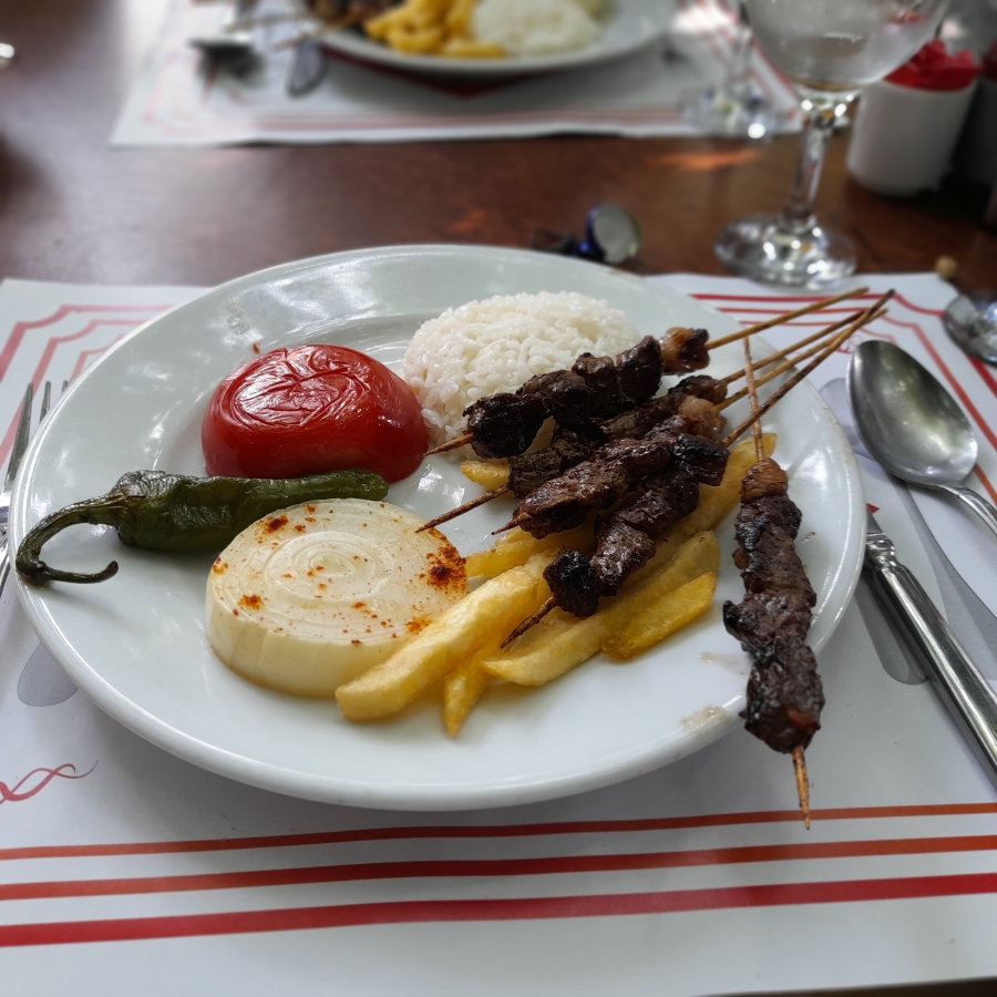 2022년 튀르키예 가을여행 2일차 #2 : 투르키예 에페소에서 점심_ 촙쉬시케밥@MODUS KYBELE! : 네이버 블로그