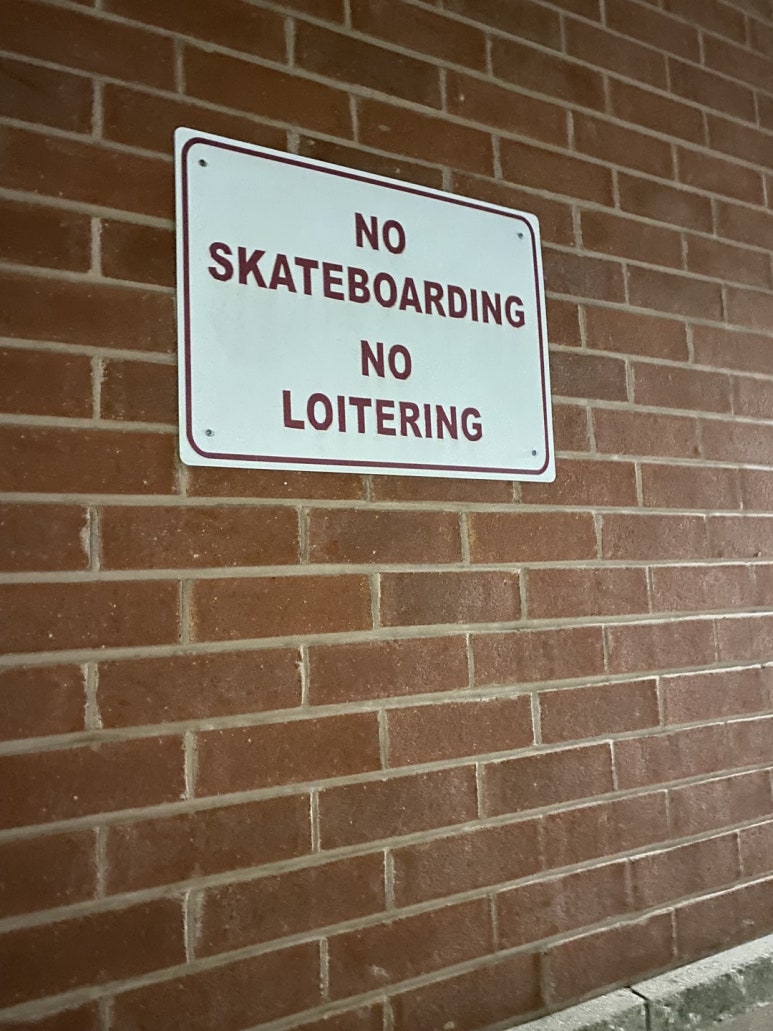 No Loitering! 무슨 뜻일까요? : 네이버 블로그
