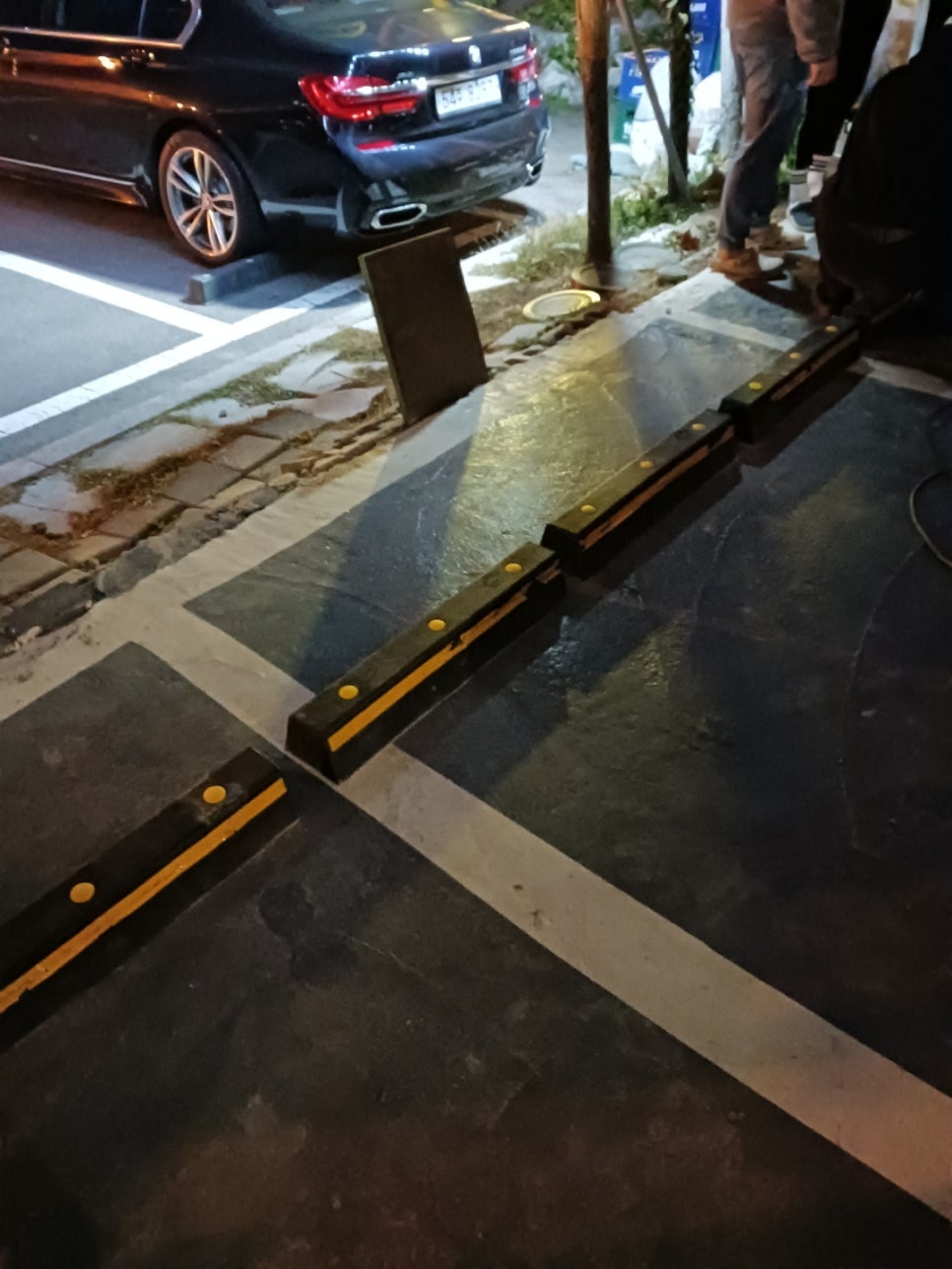 주차스토퍼 없는 주차장사고예방 카스토퍼 설치 네이버 블로그