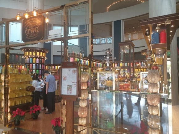 싱가포르 스위소텔 더 스탬포드 TWG 레스토랑에서 스테이크 와 Gnawa 페퍼민트 Tea 함께~ (바샤커피 이야기조금 ...