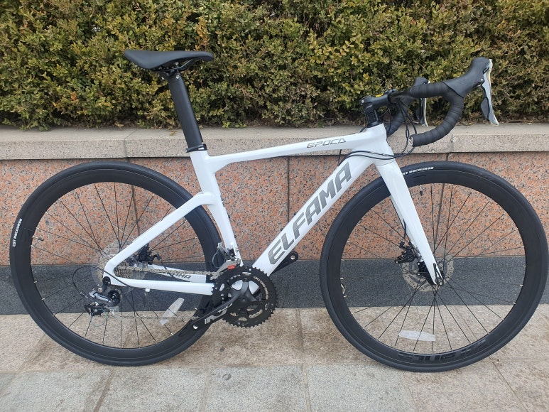 엘파마 에포카 EPOCA E2000D 화이트 모델이 입고되었습니다. : 네이버 블로그