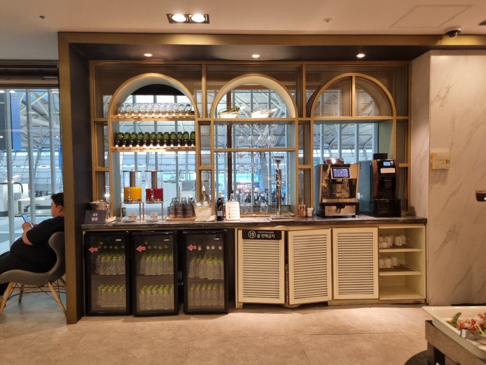 Sky Hub Lounge스카이 허브 라운지 인천공항 라운지 이용시간 피피카드 네이버 블로그