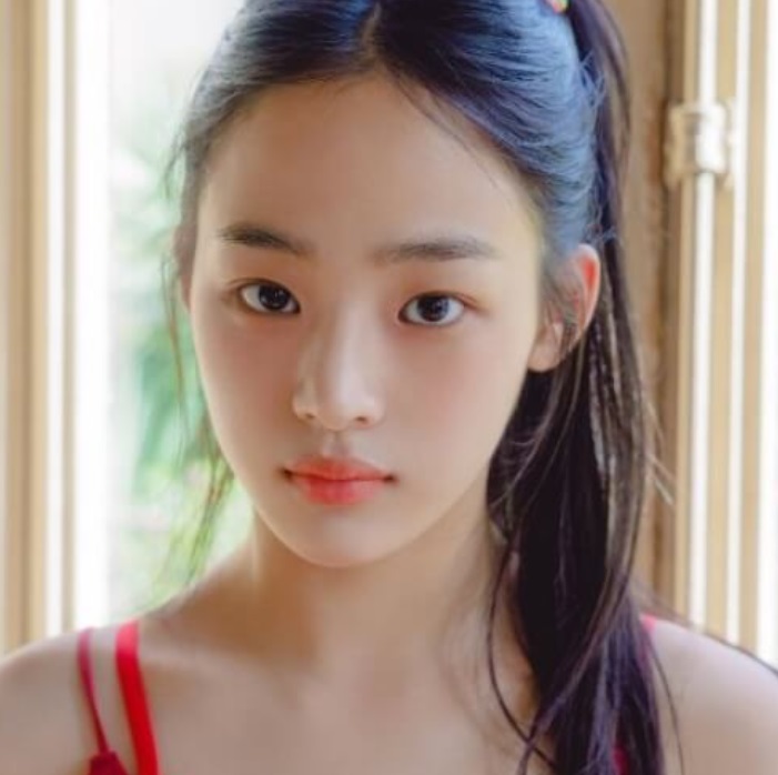 뉴진스 소속사 멤버 리더 뜻 데뷔 프로필 민지 하니 해린 혜인 다니엘 나이 키 국적 몸무게 Mbti 혈액형 가족 오빠 여동생