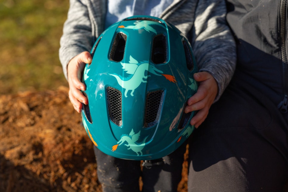 5월은 자전거 라이딩의 달, 소중한 우리 아이를 위한 레이저 키즈 헬멧 추천! : 네이버 블로그