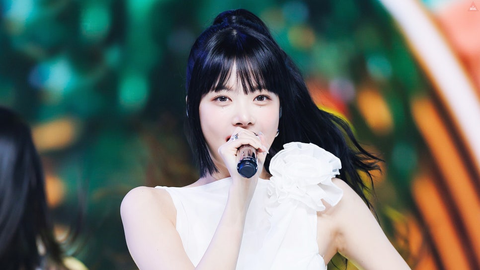 르세라핌 홍은채 No Return 무대 컴퓨터바탕화면by슬짱 네이버 블로그