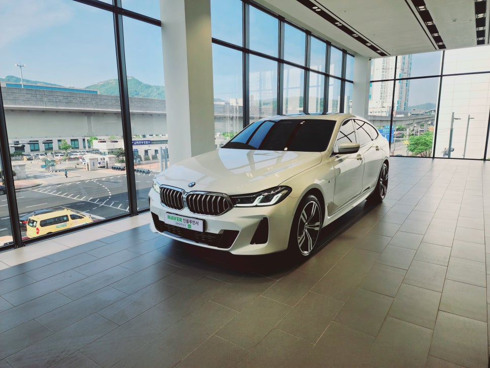 BMW 6GT 630i 엠스포츠 미네랄화이트 출고 정보!! : 네이버 블로그
