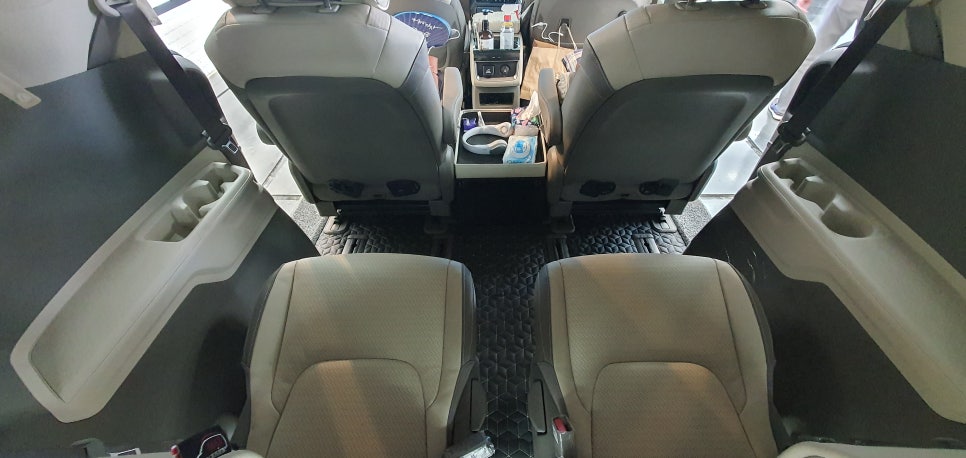 대구 4세대 카니발 KA4 3열 공간레일로 레그룸 15CM 확보하기 : 네이버 블로그