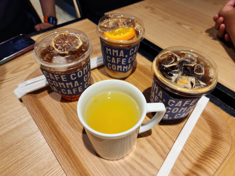 서울 영등포 북카페 여의도 카페꼼마 오렌지라떼 고흥유자티 석류에이드 아메리카노 네이버 블로그