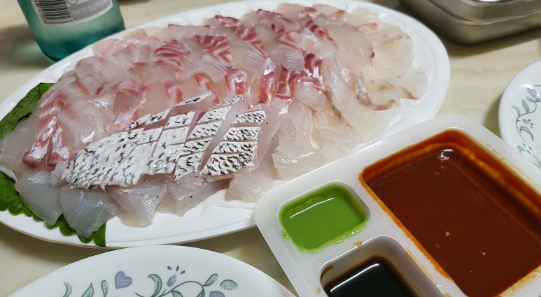 목포 맛집 목포 북항 회센터에서 민어회 참돔 대용량 포장 시식 후기 목포시 활어회 프라자 21호 월드수산 이용 목포