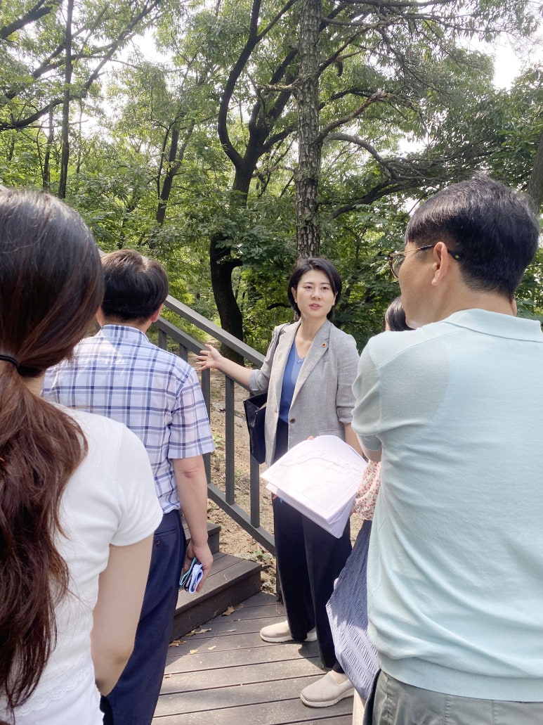 시사프리신문 서울시의회 박수빈 의원 북서울꿈의숲 둘레길 조성 현장 점검