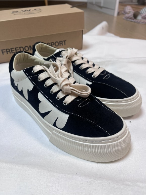 ‘스테파니 워커스클럽(s.w.c)’ 운동화 리뷰 : 네이버 블로그