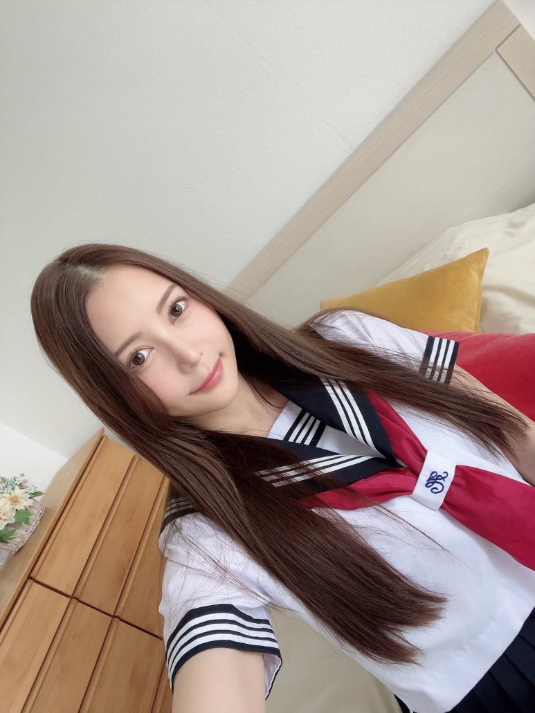 시로미네 미우, Miu Shiromine, 최근 사진과 근황, 시원한 각선미를 자랑하는 배우 : 네이버 블로그