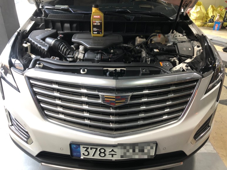 캐딜락 XT5 엔진오일 by 인천 합성유 전문점 청라 오일카페 : 네이버 블로그