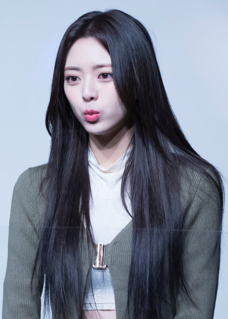 있지 유나, 221226 ITZY Yuna 위드뮤 팬사인회 : 네이버 블로그