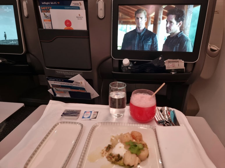 SQ438 싱가포르 항공 보잉 737 비즈니스 탑승 후기 (Boeing 737 MAX 8 싱가포르에서 말레) : 네이버 블로그