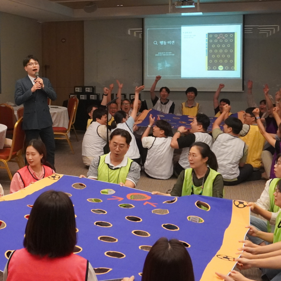 지구오락실 팀빌딩 레크레이션 이색 회사 워크샵 게임 프로그램 알록달록 예쁜 도구로 놀아요 소규모 대규모 강사 섭외와 음향