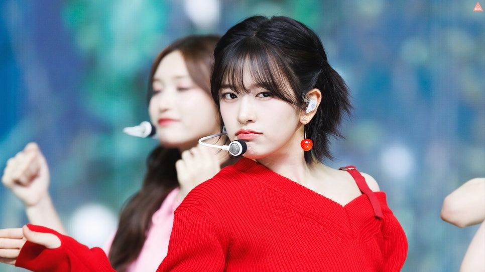 아이브 안유진 Off The Record 무대 컴퓨터바탕화면by슬짱 네이버 블로그
