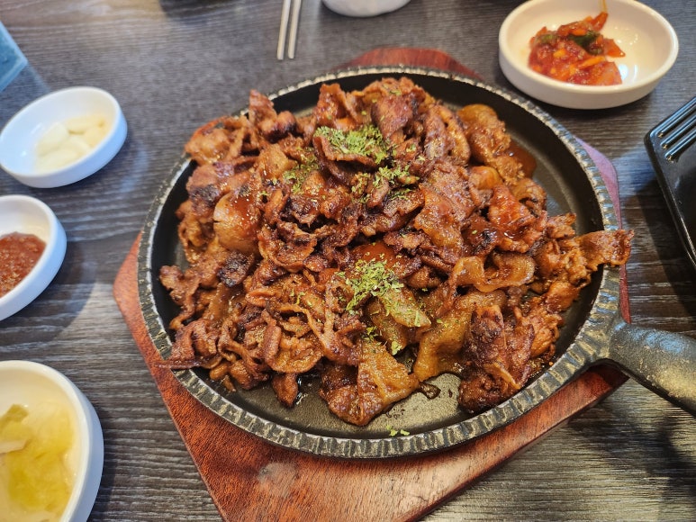 대전 둔산동 점심 추천 맛집 백종원 새마을식당 열탄불고기와 7분돼지김치찌개 네이버 블로그